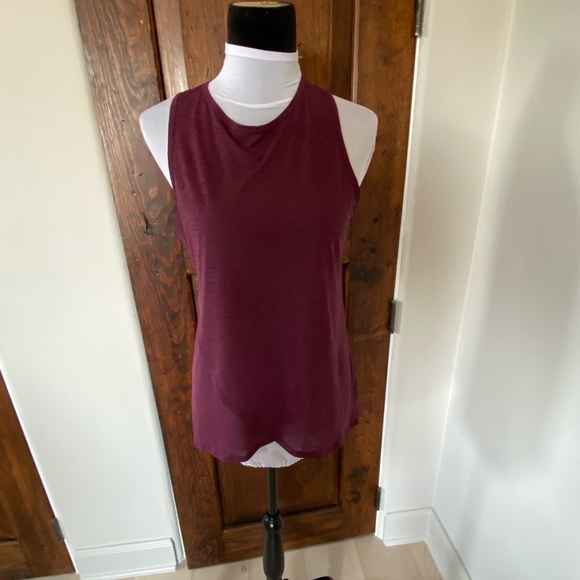 Lucy | Tops | Lucy Workout Top | Poshmark